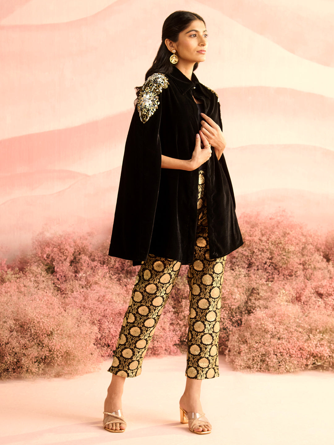 Buy Black Pixel Cape Online - Chique