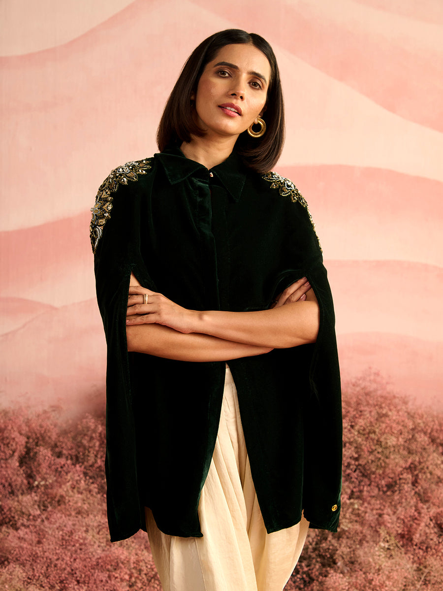 Buy Emerald Green Pixel Cape Online - Chique