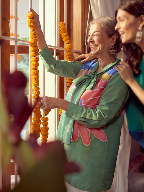 Shop Indo Western Dresses at Discounted Price - Chique